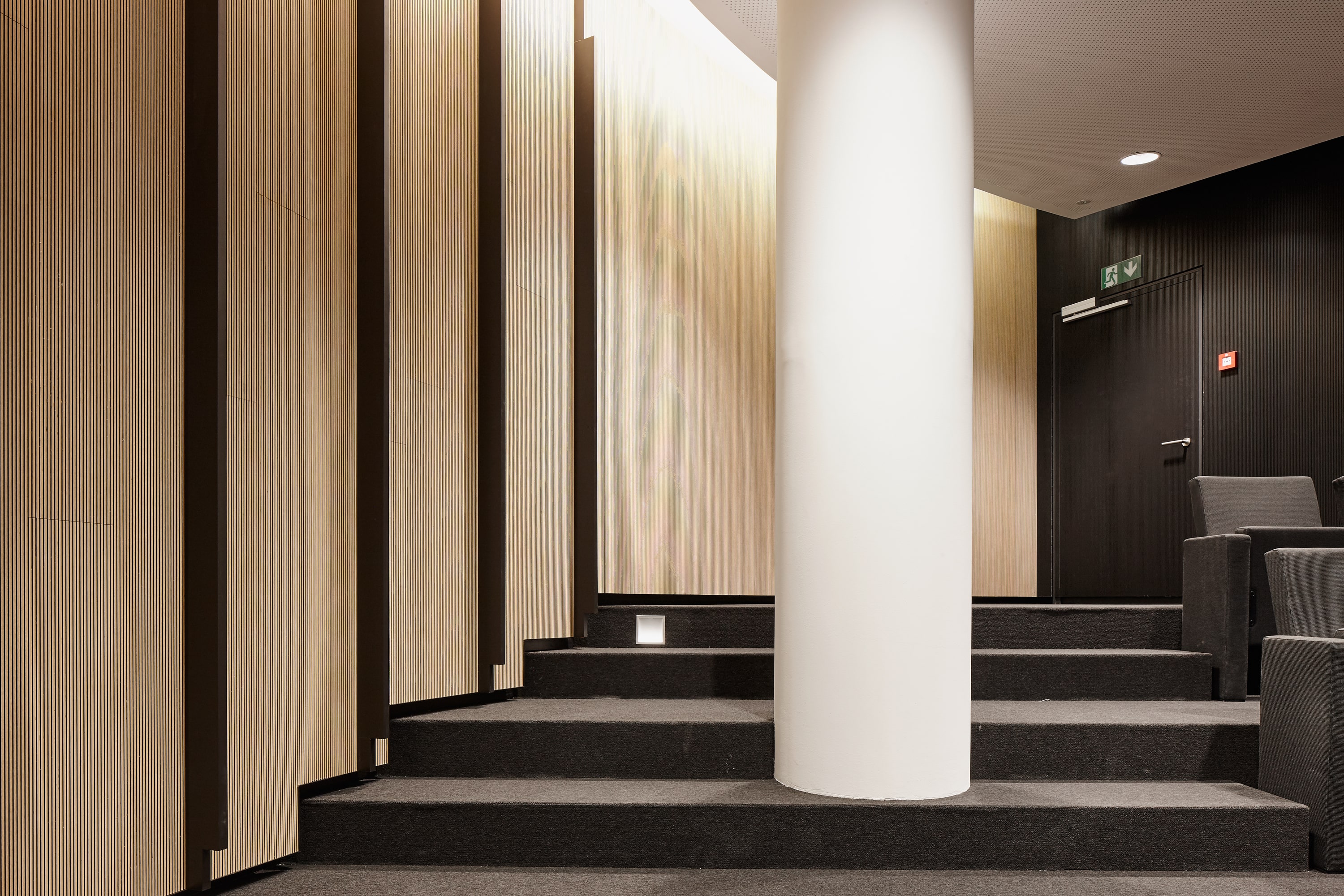 Auditorium Deloitte Gateway Zaventem - Triplacoustics